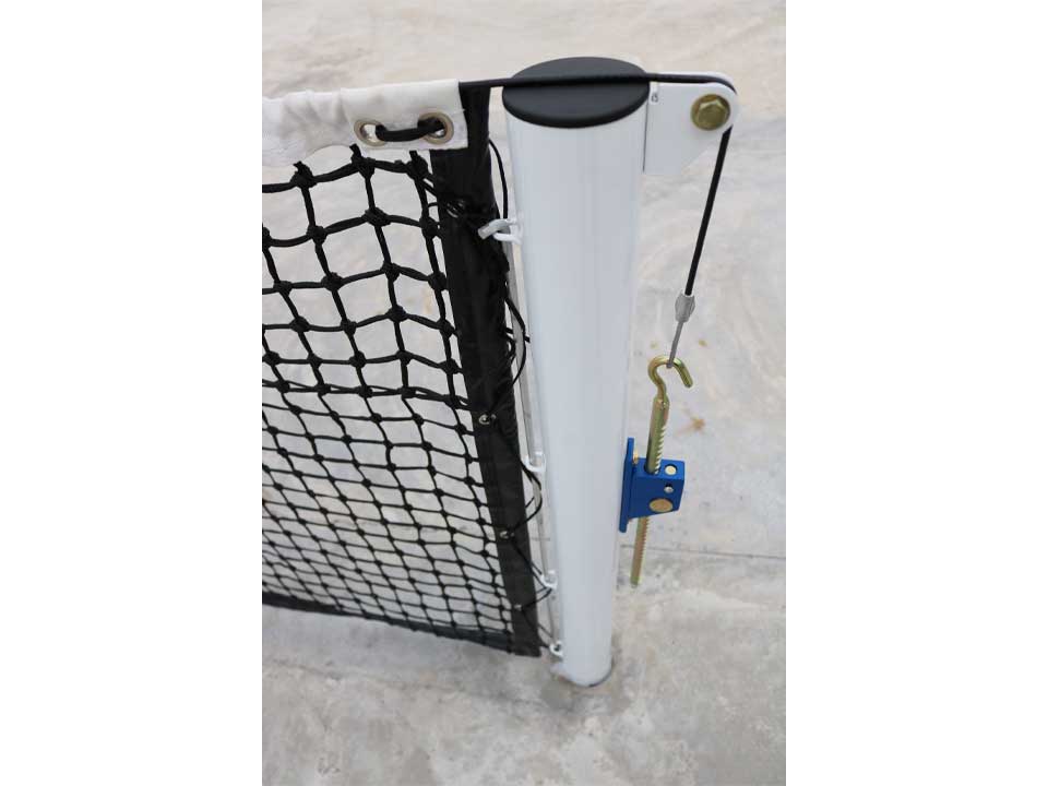 Socketed tennis posts in Ø90mm galvanised steel with external winch systems