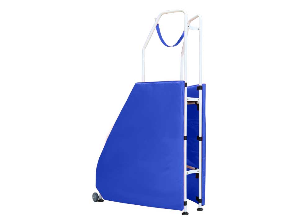 Freestanding volleyball umpire chair